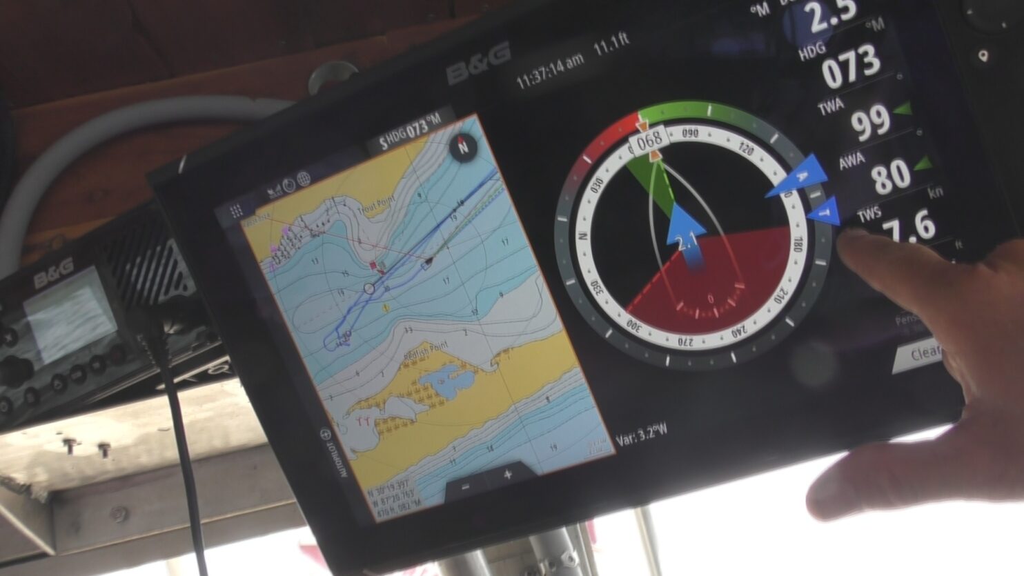 Davit Upgrade, Sheet Clutch Dissection, and Sharks | SV Seeker